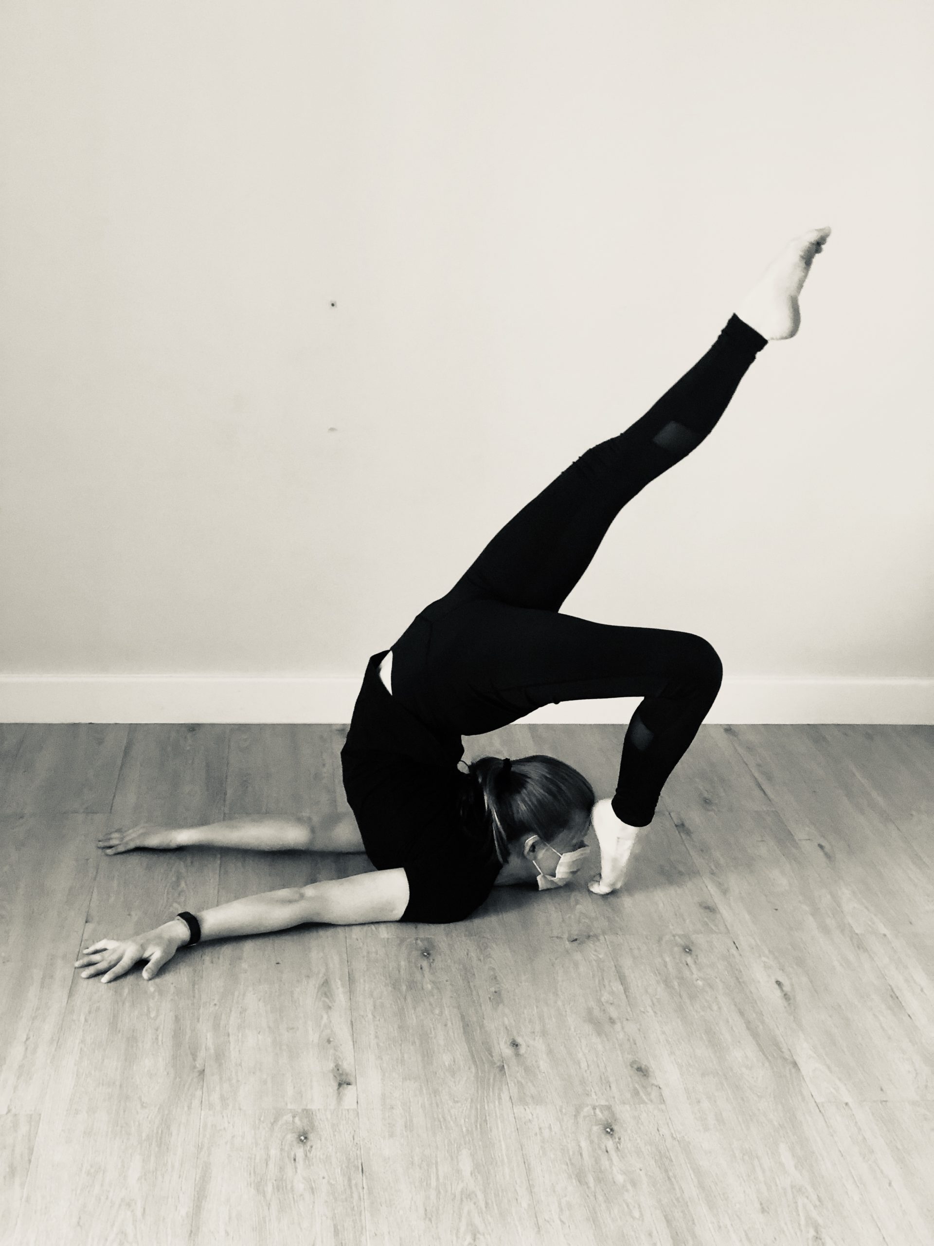 Acrobatic Dance Classes ~ Southern Suburbs, Cape Town ~ Barres