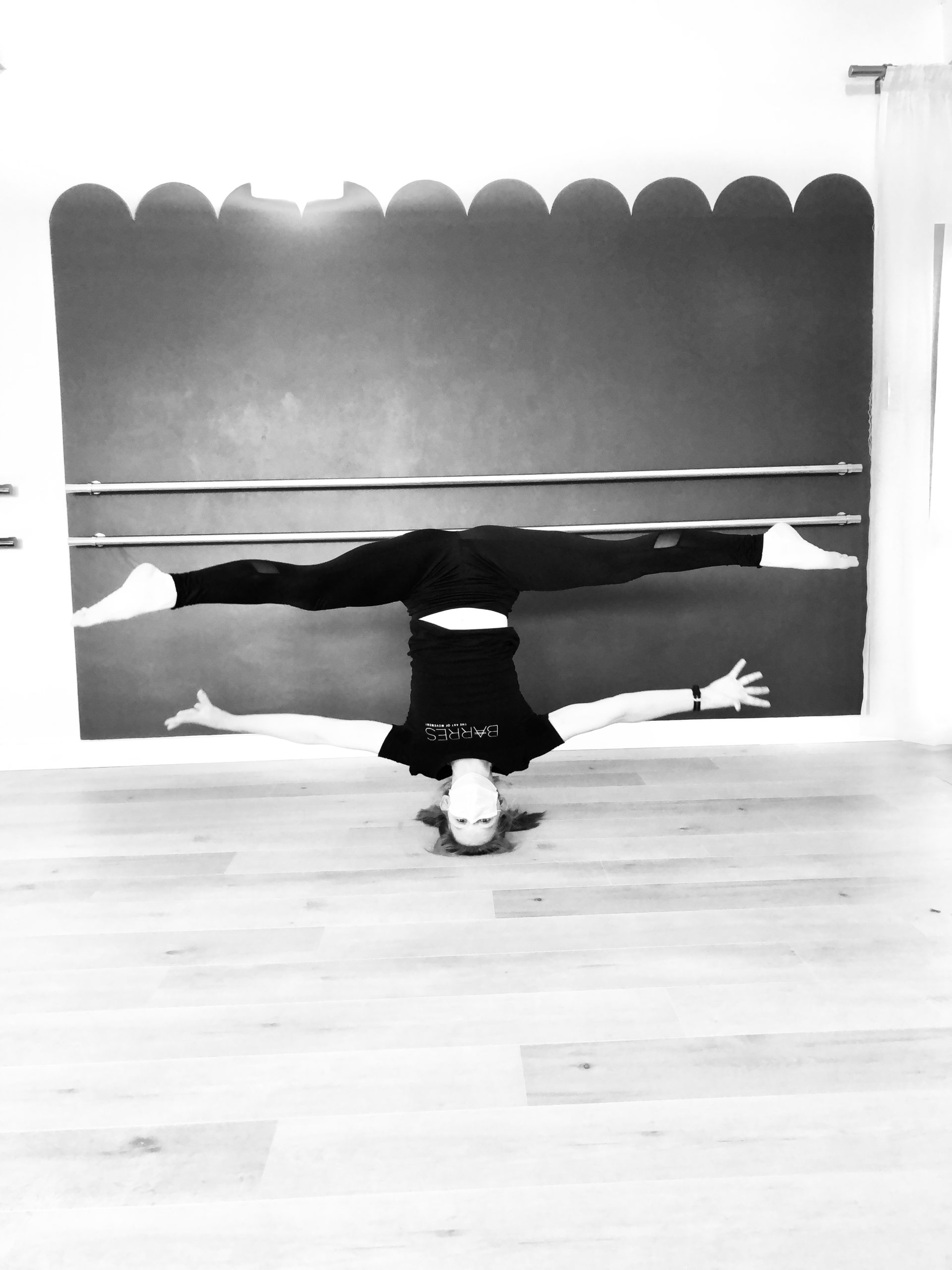 Acrobatic Dance Classes ~ Southern Suburbs, Cape Town ~ Barres