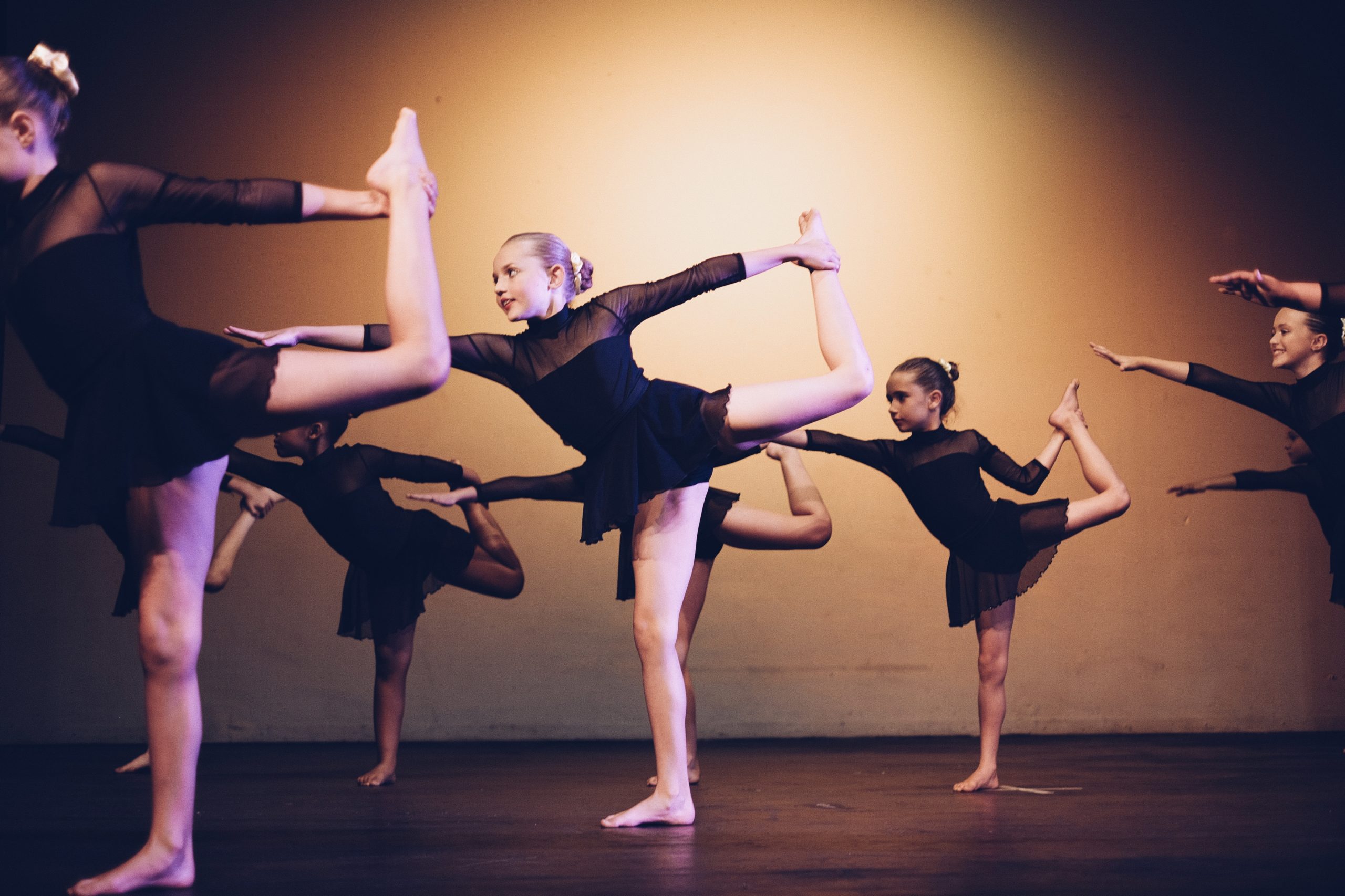 Dance Classes ~ Southern Suburbs, Cape Town ~ Kids & Adults ~ Barres